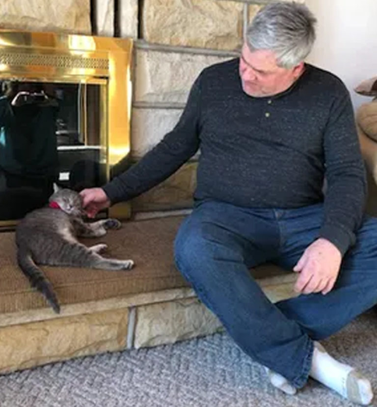 First Kitty Willow Makes Her Cute Debut At The White House