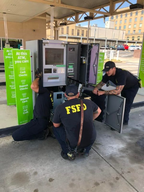 Firefighters Make a Unique Withdrawal From An ATM Machine With A Kitten ...