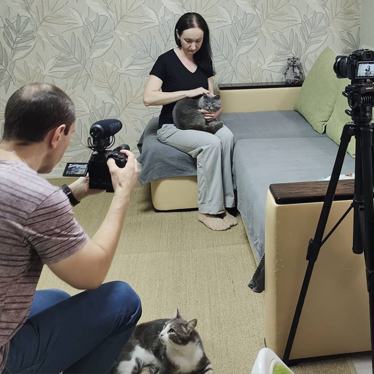 Fedya Always Looks Surprised but Loves Life With Best Cat Friend