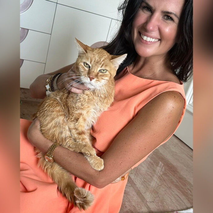 20-Year-Old Chatty Kitty Finds Angels in Disguise, not Euthanasia