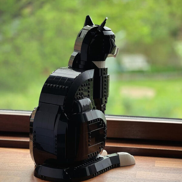 Life-Size LEGO Cat Inspired By a Real-Life Feline Enjoys Sitting In The ...