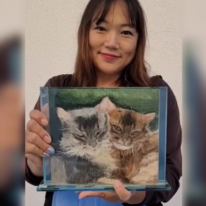 Artist Creates Ameowzing Cat Portraits with Layers of Fine Colored Sand ...